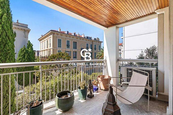 Nice, Cimiez : Appartement 3 pièces à vendre