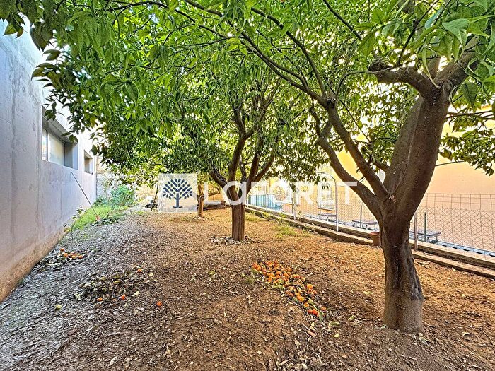 Appartement à louer - Tenao Inferieur, Beausoleil - 4 pièces - 3 chambres