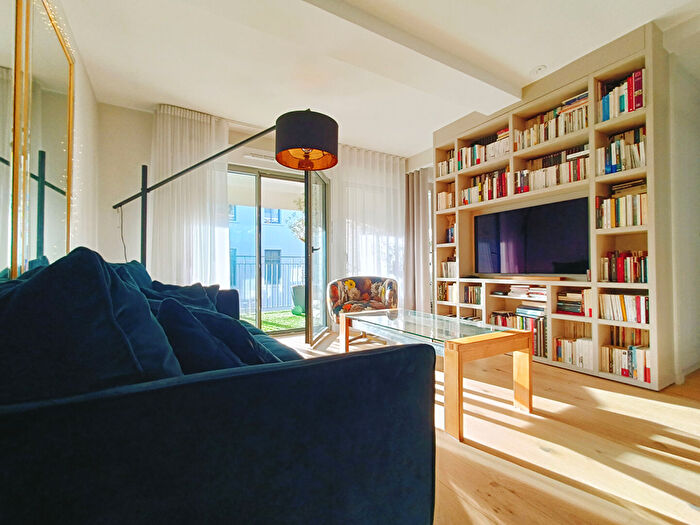 Appartement à vendre - Tours, Centre-ville - 3 pièces - 2 chambres