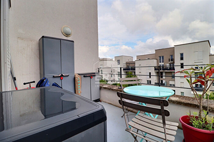 Appartement 3 pièces à Stains, Le Vieux Stains, à vendre