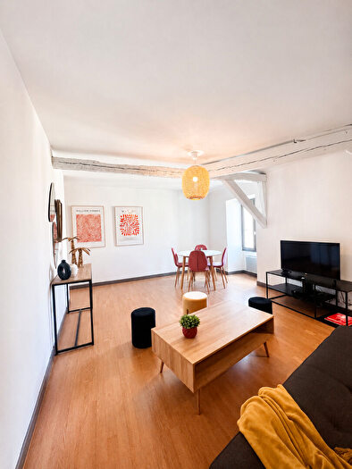 Appartement 2 pièces à Brive-la-Gaillarde, Centre-ville, Pont Cardinal, Champanatier, à louer