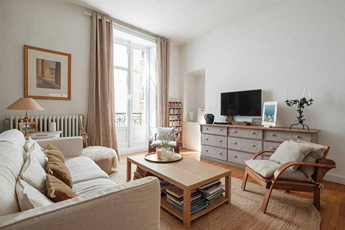 Appartement à vendre - Nantes, Centre-ville - 4 pièces - 2 chambres