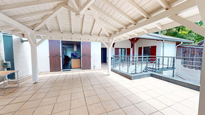 Gières - Maison 6 pièces à vendre