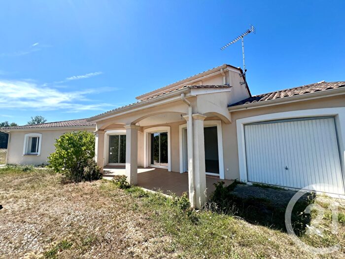 Maison à vendre - Montpon-Ménestérol - 5 pièces - 4 chambres