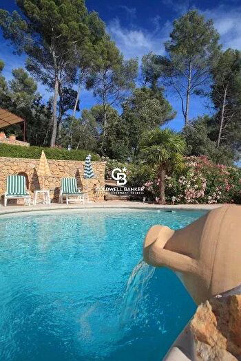 Maison à vendre - Lorgues - 12 pièces - 8 chambres