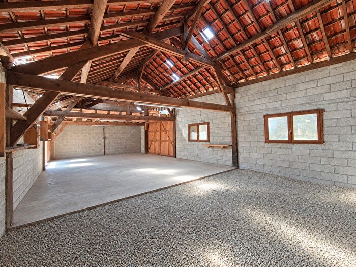 Voves - Maison 1 pièce à vendre