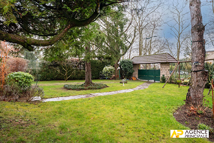 Maison 8 pièces à vendre à Maisons-Laffitte, Est