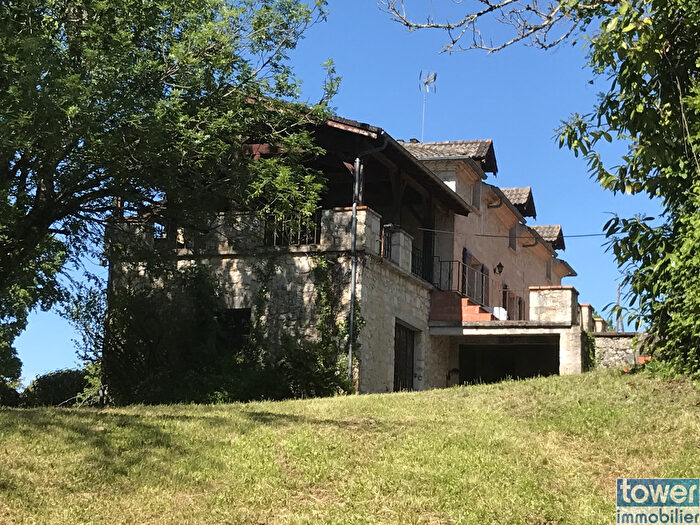 Laroque-Timbaut : Maison 7 pièces à vendre