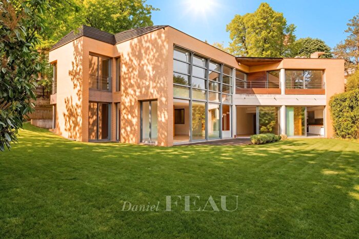 Garches, Poincaré, Bergson, Brézin : Maison 8 pièces à louer