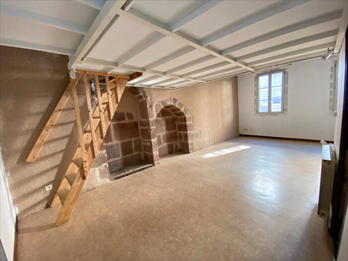 Appartement à louer - Rodez, Centre historique, Vieux-Rodez - 1 pièce