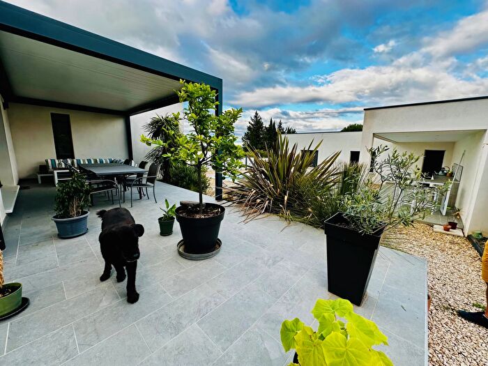 Maison à vendre - Nîmes - 4 pièces