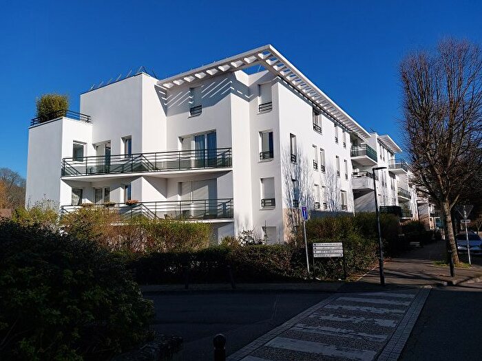 Appartement à louer - Boussy-Saint-Antoine - 1 pièce