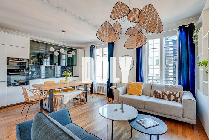 Appartement 2 pièces à vendre - Clichy, République, Victor Hugo