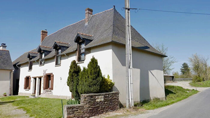 Maison à vendre - Noyal-Châtillon-sur-Seiche - 6 pièces - 4 chambres