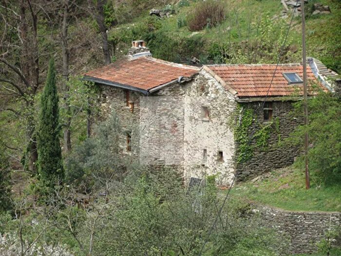 Maison 5 pièces à Saint-Germain-de-Calberte, à vendre