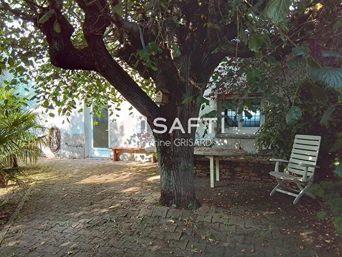 Maison à vendre - Riorges - 7 pièces - 5 chambres