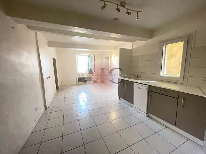 Appartement 4 pièces à Seillans, à vendre