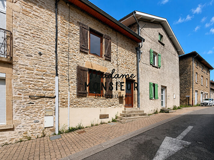 Saint-Alban-de-Roche : Maison 4 pièces à vendre