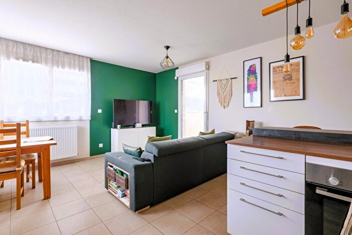 Appartement à vendre - Brignais - 3 pièces - 2 chambres