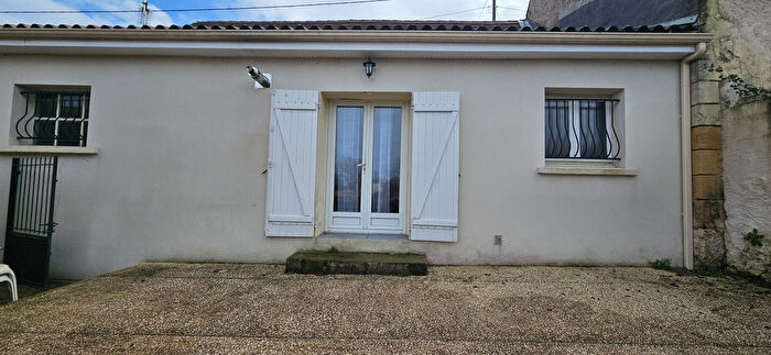 Maison à vendre - Saint-Laurent-des-Vignes - 4 pièces - 2 chambres