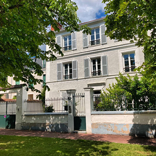 Appartement à louer - Fontainebleau, Constance, Fleury - 2 pièces - 1 chambre