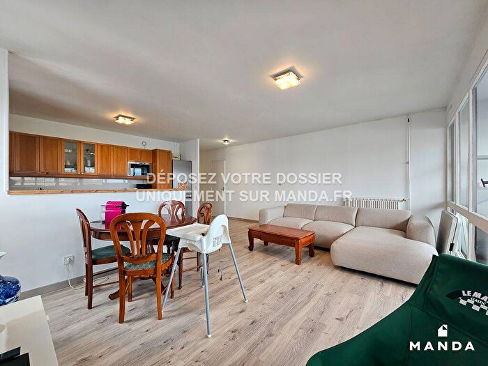 Appartement 3 pièces à Clos Langlois, Vitry-sur-Seine, à louer
