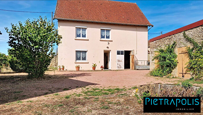La Clayette : Maison 5 pièces à vendre