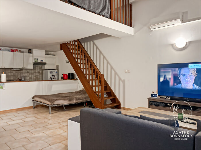 Appartement à vendre - Châteaurenard, Centre-ville - 2 pièces - 1 chambre