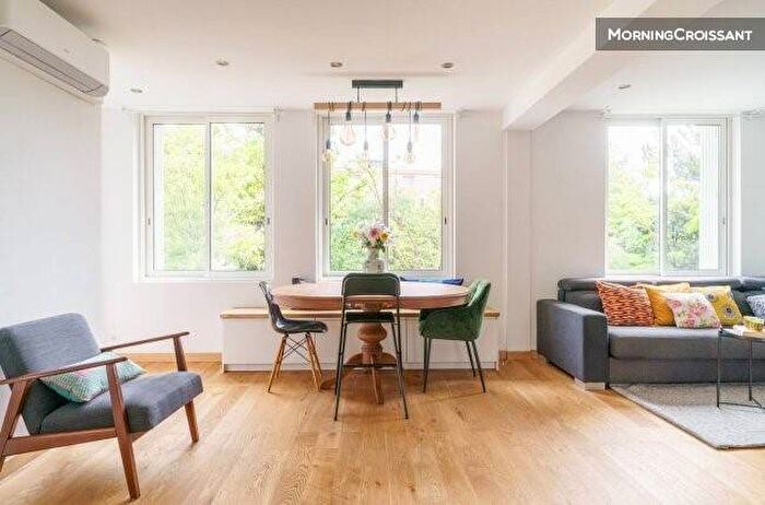 Appartement à louer - Val Saint-André, Arc, La Torse, Aix-en-Provence - 4 pièces - 3 chambres