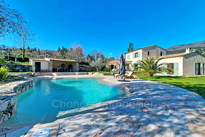 Maison à vendre - Grasse, Magagnosc, Saint-Mathieu - 5 pièces - 3 chambres