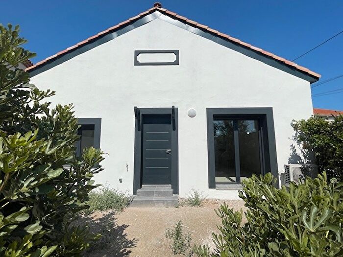 Maison à louer - Béziers, Champ de Mars - 4 pièces - 3 chambres