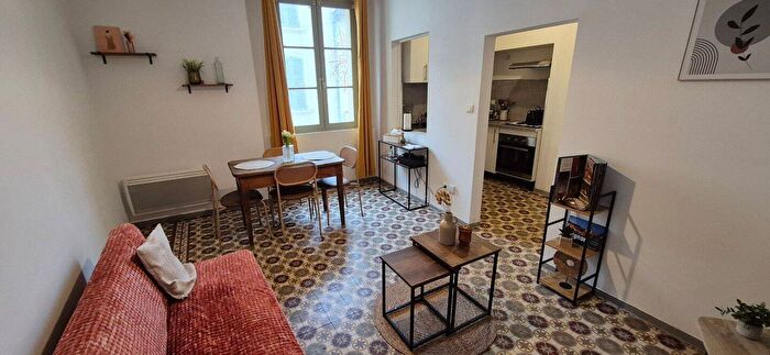 Appartement à louer - Centre Ville, Carpentras - 2 pièces - 1 chambre