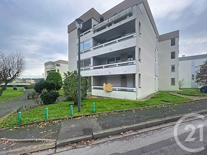 Appartement à vendre - Margny-lès-Compiègne - 3 pièces - 2 chambres