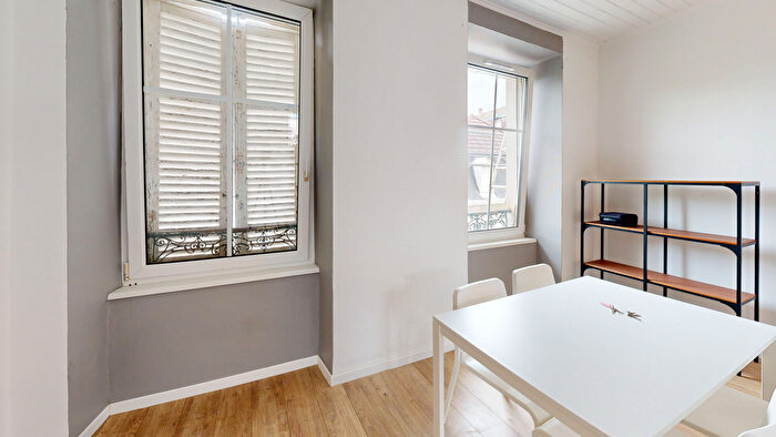 Appartement à louer - Mulhouse, Cité-Briand - 2 pièces - 1 chambre