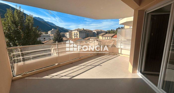 Appartement 3 pièces à Les Dourbes, Digne-les-Bains, à louer
