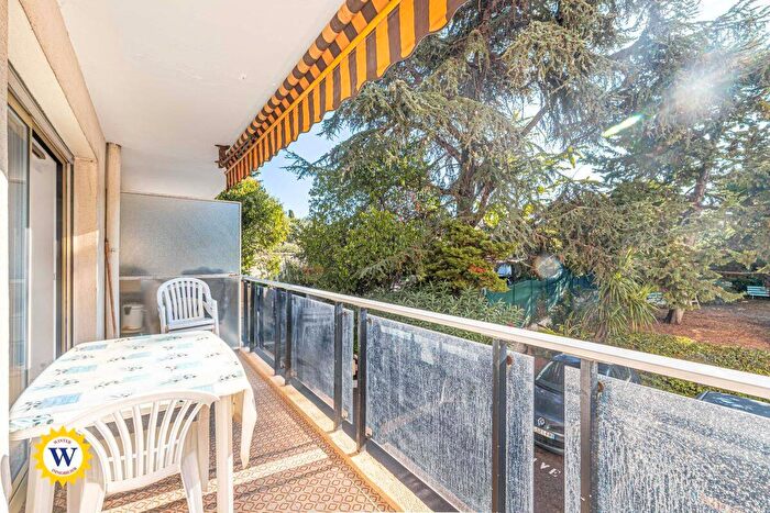 Cros de Cagnes-RN, Cagnes-sur-Mer - Appartement 1 pièce à louer