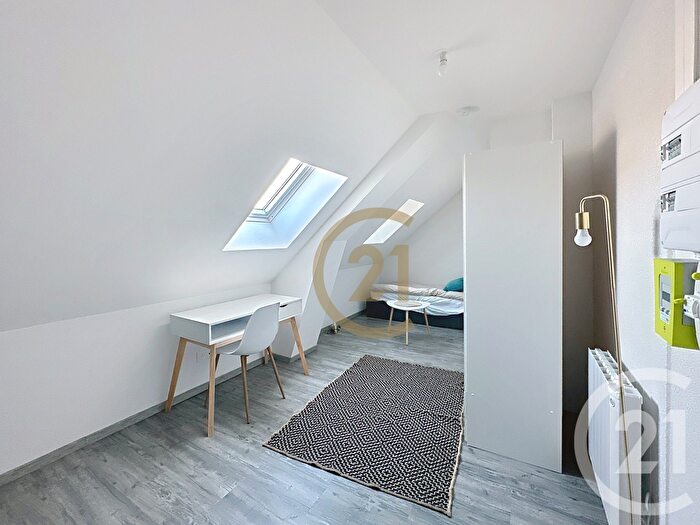 Appartement à louer - Belfort, Jean-Jaurès, Châteaudun - 1 pièce