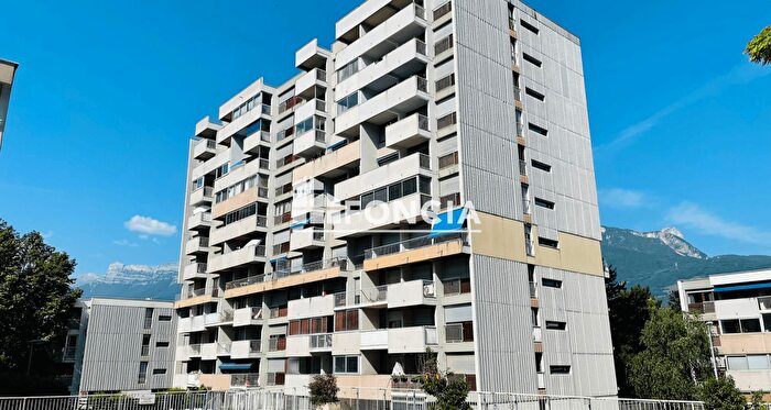 Appartement à vendre - Échirolles, Villeneuve - 4 pièces - 3 chambres