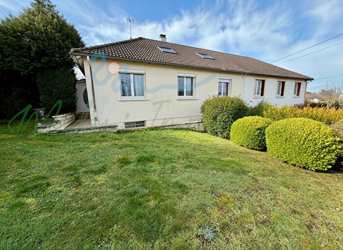 Maison à vendre - Freneuse - 5 pièces - 4 chambres