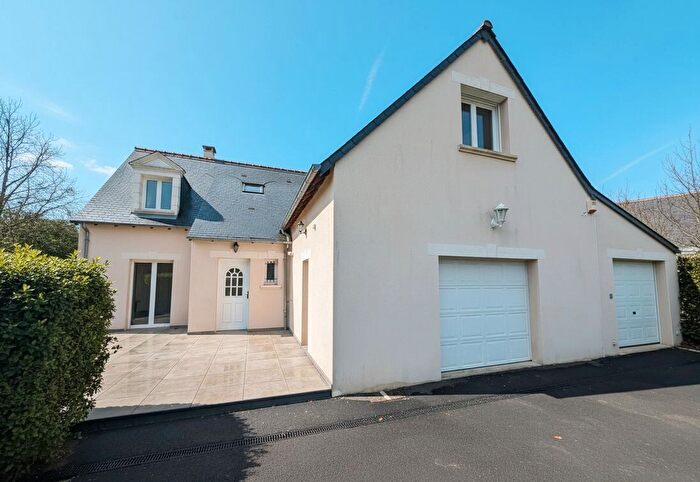 Maison à vendre - Véretz - 7 pièces - 5 chambres