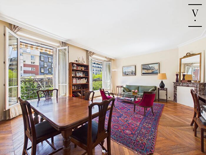 Paris 15ème, Dupleix, Motte Picquet : Appartement 5 pièces à vendre