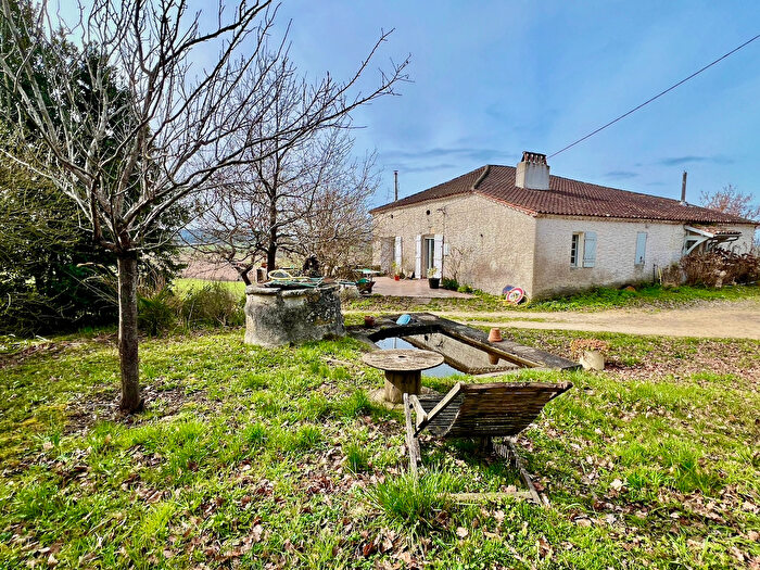 Maison à vendre - Villeneuve-sur-Lot, Zone rurale Nord - 5 pièces - 3 chambres