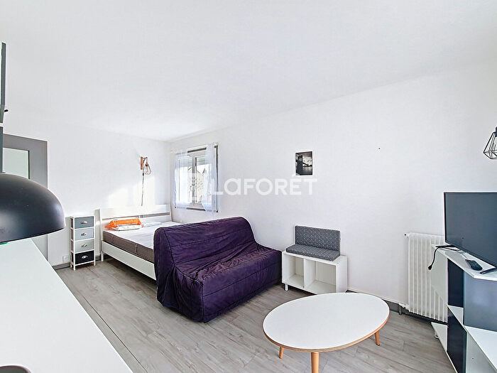 Appartement à louer - Pau, Centre-ville - 1 pièce