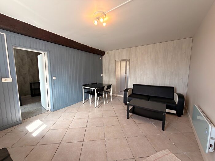 Appartement à vendre - Nogent-sur-Oise, Mairie, République - 3 pièces - 1 chambre