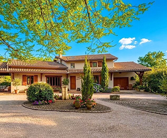 Houeillès : Maison 7 pièces à vendre