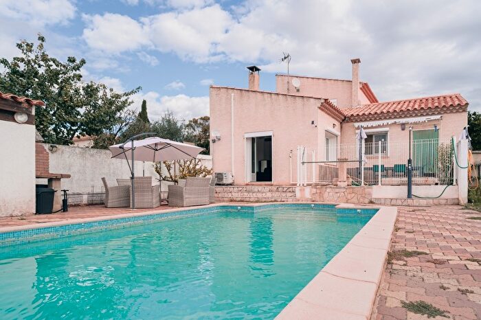 Maison à vendre - Cuxac-dAude - 7 pièces - 5 chambres