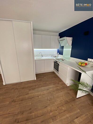 Appartement à vendre - Sète, La Gare - 2 pièces - 1 chambre