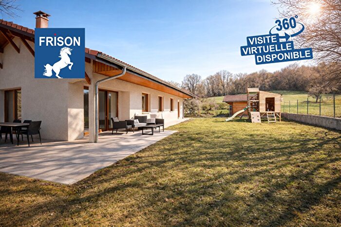 Maison à vendre - Saint-Paul-en-Chablais - 6 pièces - 4 chambres