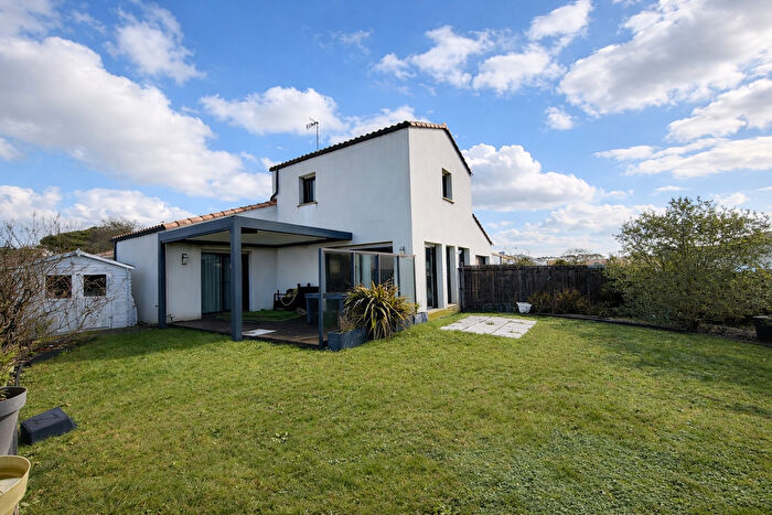 Maison à vendre - Le Fenouiller - 4 pièces - 3 chambres