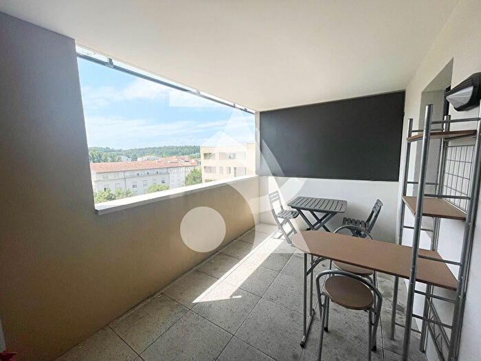 Appartement à louer - Aix-en-Provence, Pont de lArc - 1 pièce